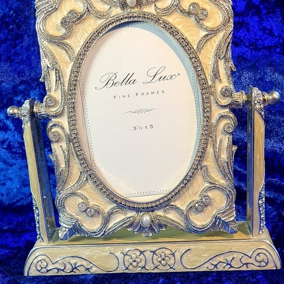 Bella Lux | Accents | Bella Lux Fine Frames | Poshmark